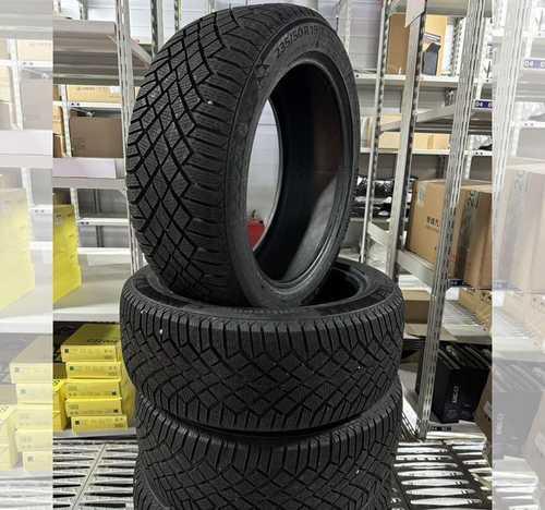 Continental ContiVikingContact 7 235/50 R19 103T