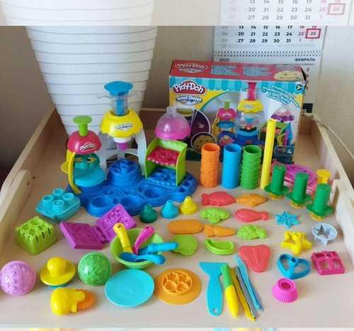 Огромный игровой набор Play-Doh (без пластилина)