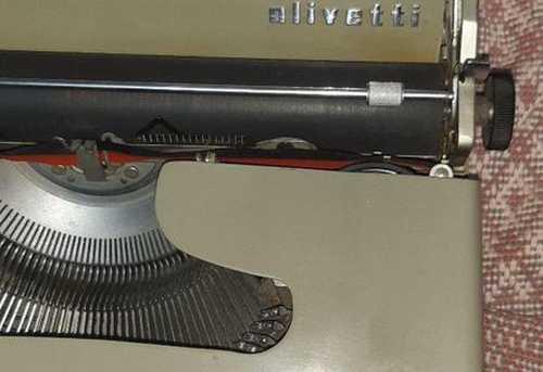 Печатная машинка olivetti