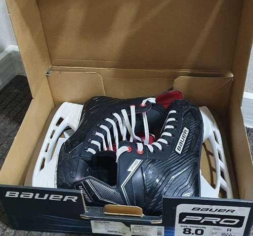 Хоккейные коньки Bauer PRO