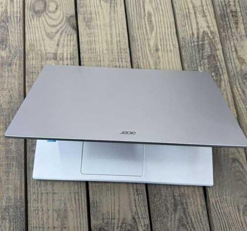 Новый ноутбук Acer 15" IPS 4 core/16gb/256gb SSD