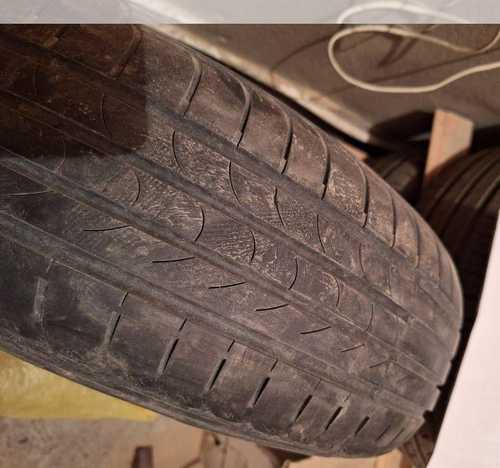 Roadstone Classe Premiere 185/65 R15