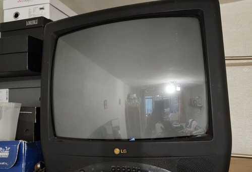 Телевизор LG кинескопный 32"