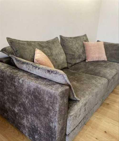 Продам новый многослойный диван