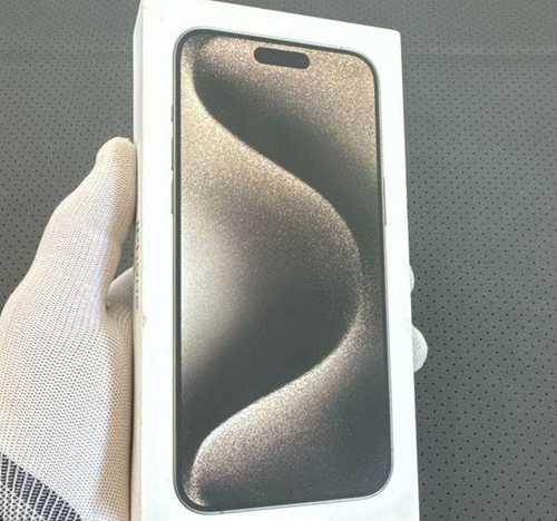 iPhone 15 Pro Max, 256 ГБ