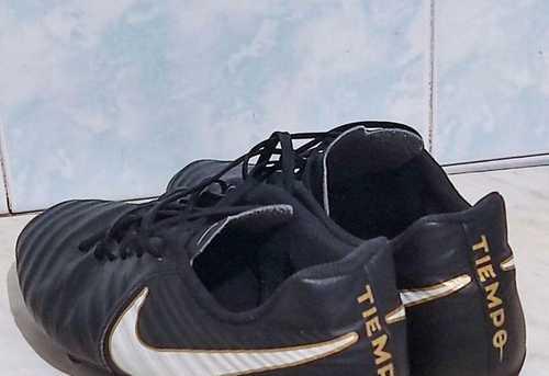 Футбольные бутсы Nike Tiempo оригинал