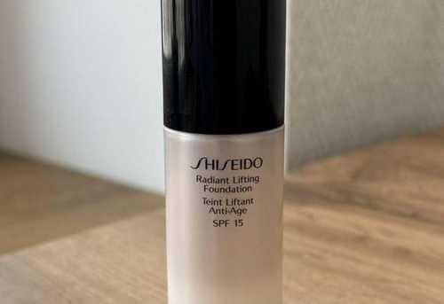 Тональный крем Shiseido Radiant Lifting B 20