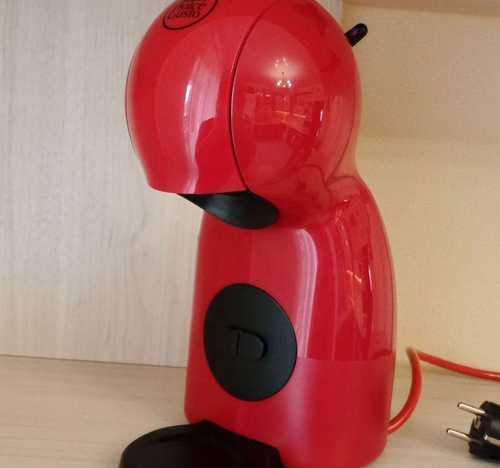 Кофеварка капсульная dolce gusto