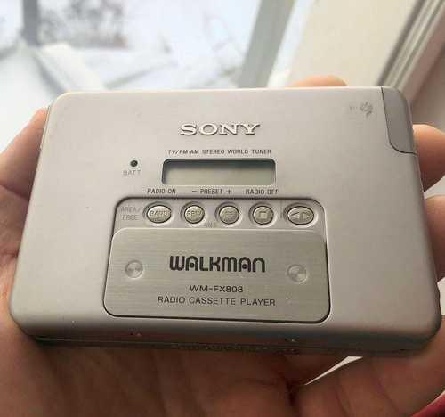 Кассетный плеер sony walkman wm-fx808