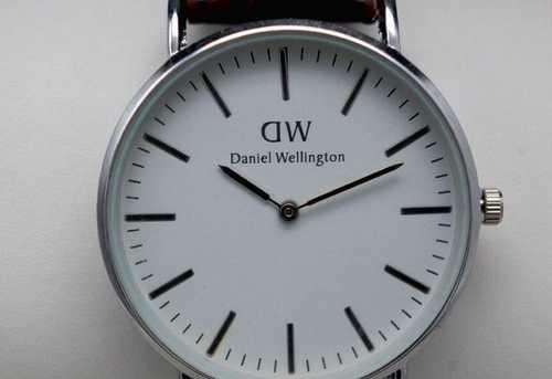 Часы Daniel Wellington Кварцевые
