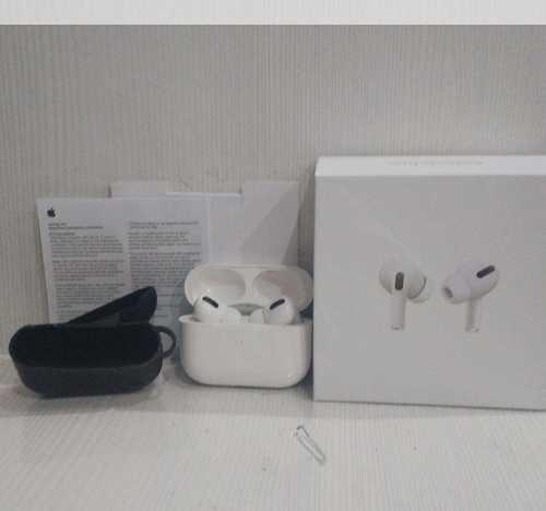 Продам наушники AirPods Pro