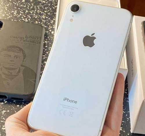 iPhone Xr, 128 ГБ