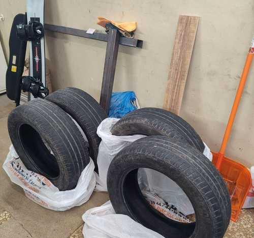 Bridgestone Alenza 001 225/60 R18 104W