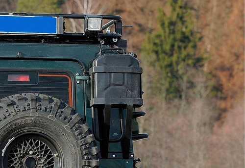 Кронштейн крепления канистры KDT для Land Rover De