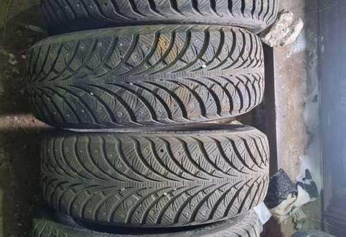 Goodyear UltraGrip Extreme 205/60 R16 92T