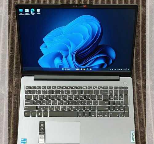 Ноутбук Lenovo IdeaPad 3 15ITL6 Новый