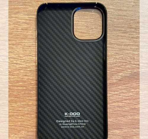 Чехол карбоновый K-DOO на iPhone 12