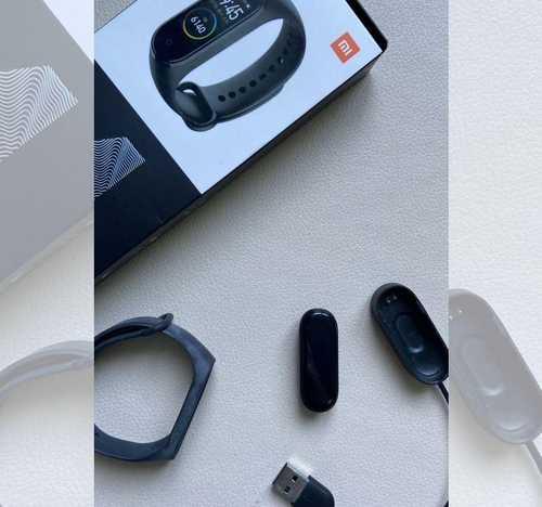 Фитнес браслет xiaomi mi band 4