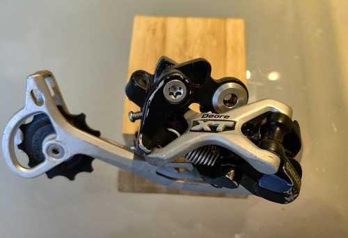 Переключатель Shimano Deore XT Shadow RD-M772