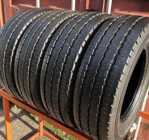 Continental Vanco 8 215/75 R16C