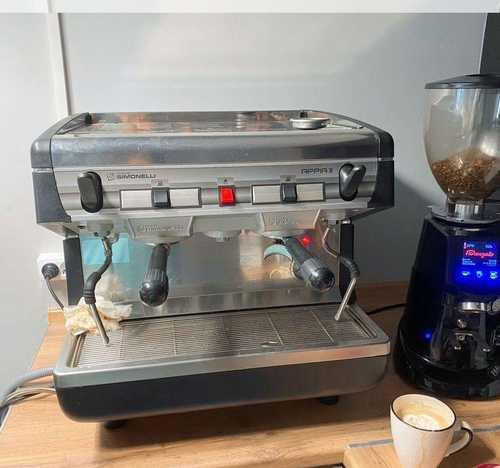 Кофемашина nuova simonelli appia compact 2gr s