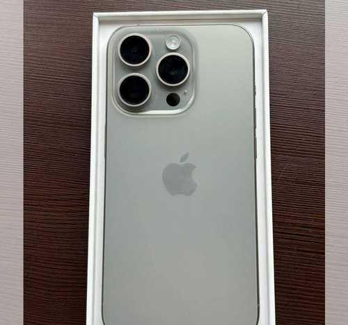 iPhone 15 Pro, 256 ГБ