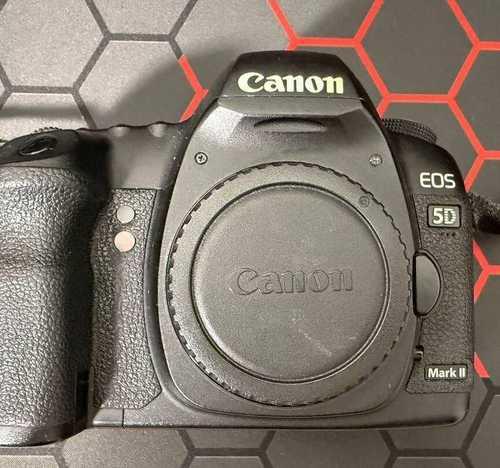 Фотоаппарат canon 5D mark ii body