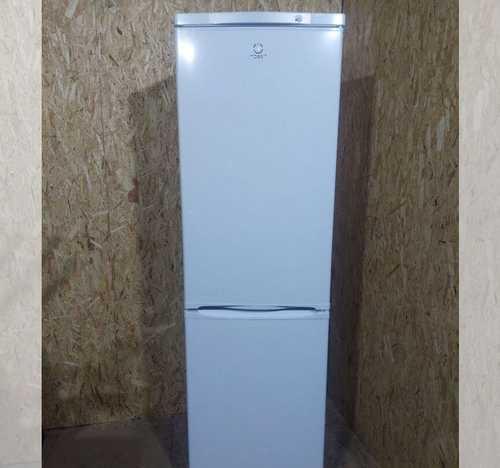 Холодильник indesit бу