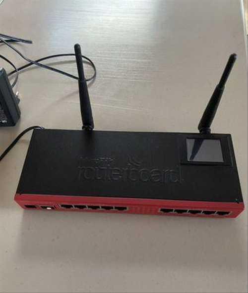 Роутер WI-FI Mikrotik RB 2011