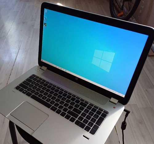 Ноутбук HP Envy 17-j110sr