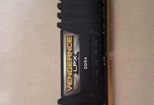 Corsair Vengeance LPX 8 гб DDR4