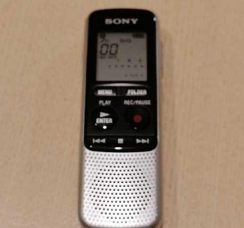 Диктофонн Sony ICD-BX140 4G