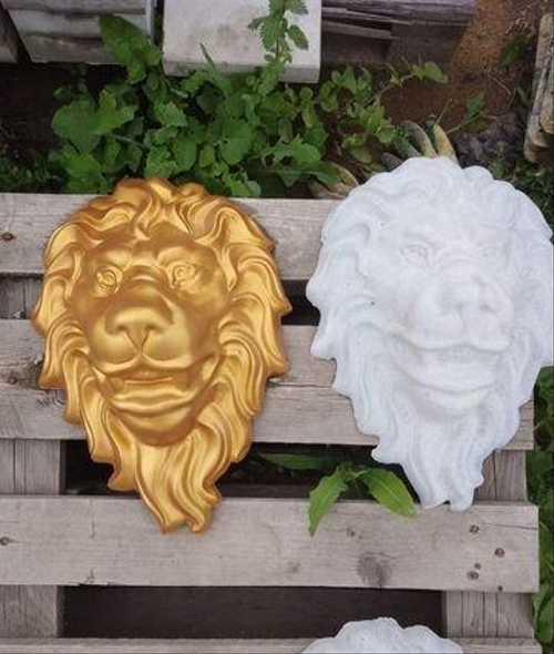 Садовая фигура лев