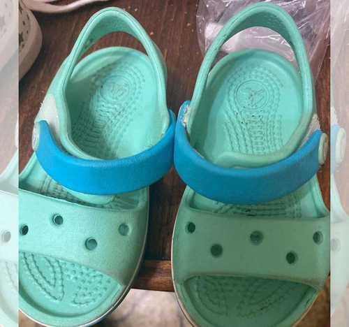 Резиновые сабо crocs для девочки