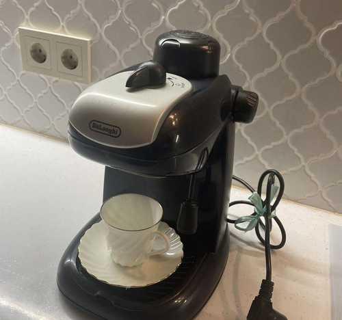 Кофеварка рожковая delonghi бу