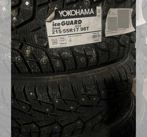 Yokohama Ice Guard Stud IG55 215/55 R17 98T