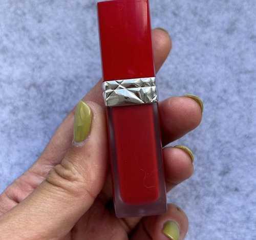 Жидкая помада Dior Rouge 999