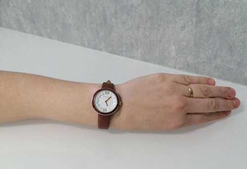 Элегантные женские часы Romanson rl3239lc(WH) BN