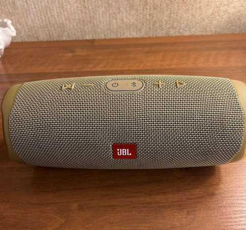 Колонка jbl charge 4