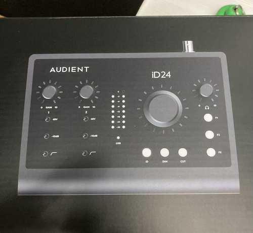 Audient id24