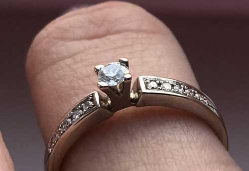 Кольцо из белого золота с бриллиантами 585