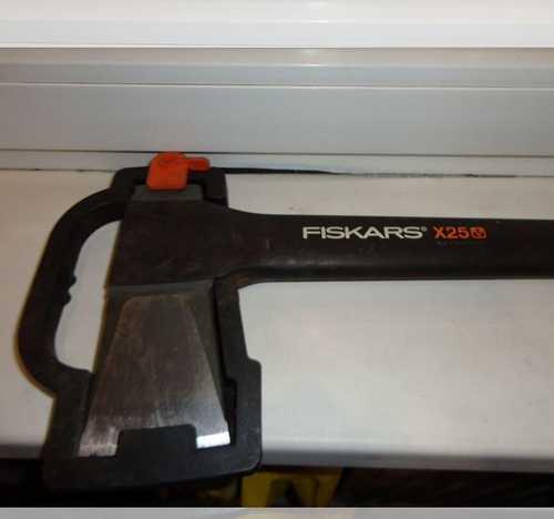 Топор - колун - Fiskars x25