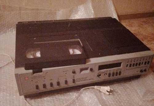 Видеокассета и видеомагнитофон вм 12а электроника