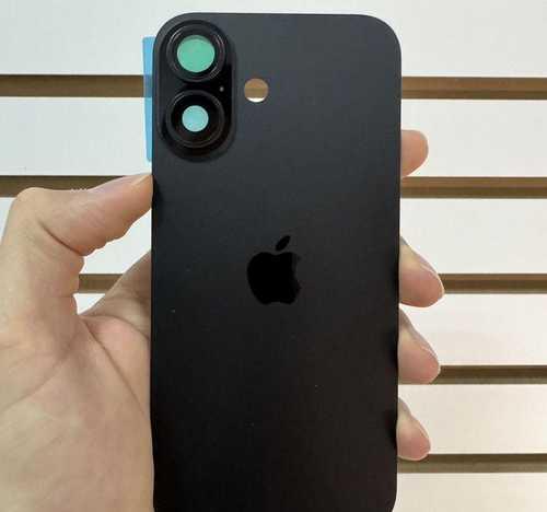 Задняя крышка iPhone 16 Black