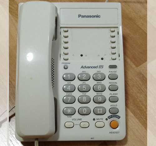 Стационарный телефон Panasonic KX-TS2363RUW