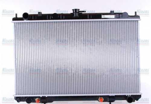 Радиатор двигателя nissan maxima 2 0-3 0 AUT 00