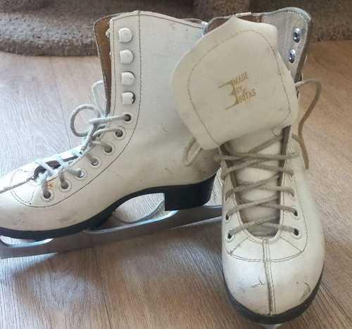 Коньки фигурные Botas 30 размер