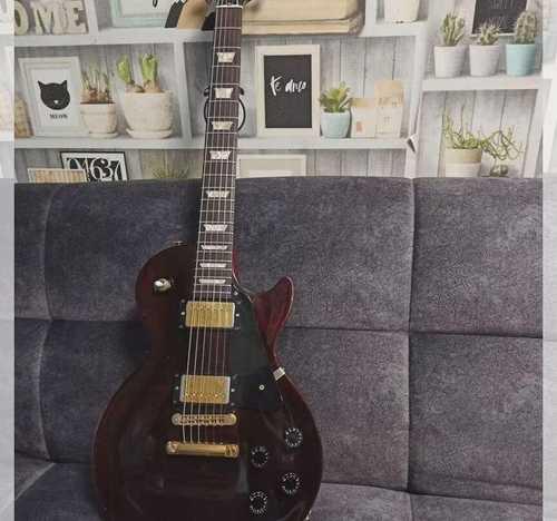 Gibson les paul studio wine red