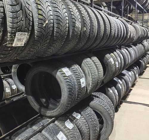 Yokohama Ice Guard IG50 215/65 R16 97R