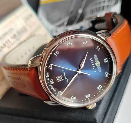 Часы Zeppelin New Captain's Line Leather Strap Aut